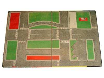 小镇规划底板（LEGO Town Plan Board）（乐高LEGO 200-5） | Brick4.com - 最实用的国产积木索引表