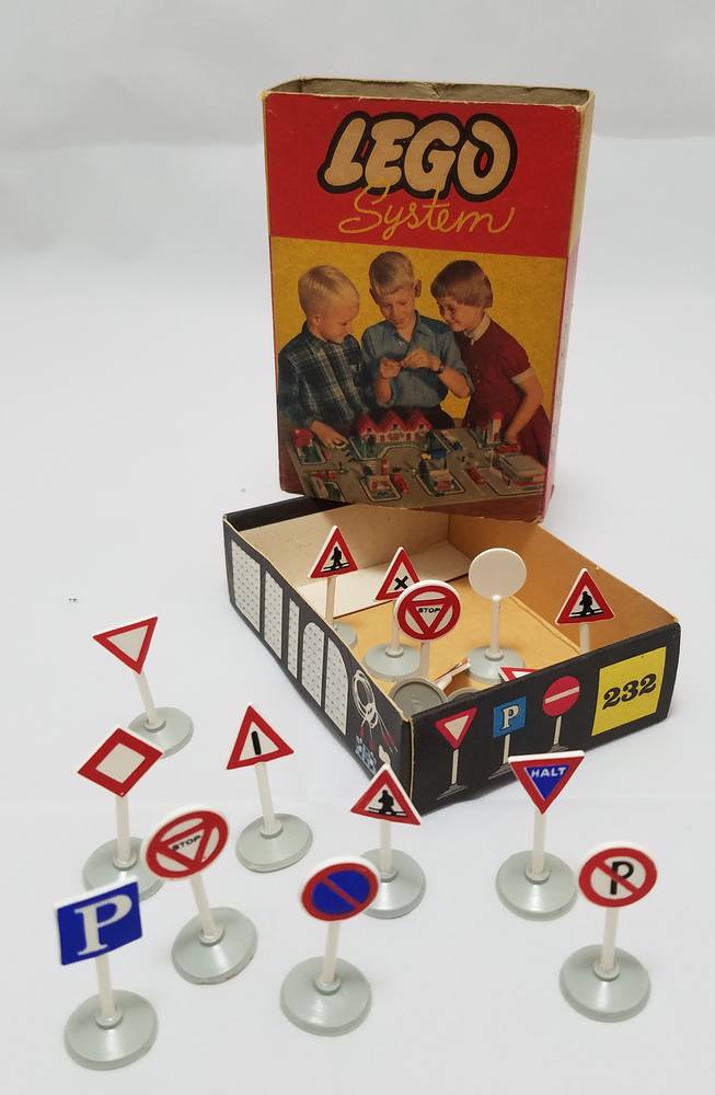 16 Road Signs（16 Road Signs）（乐高LEGO 232-2、乐高LEGO 232-3） | Brick4.com ...